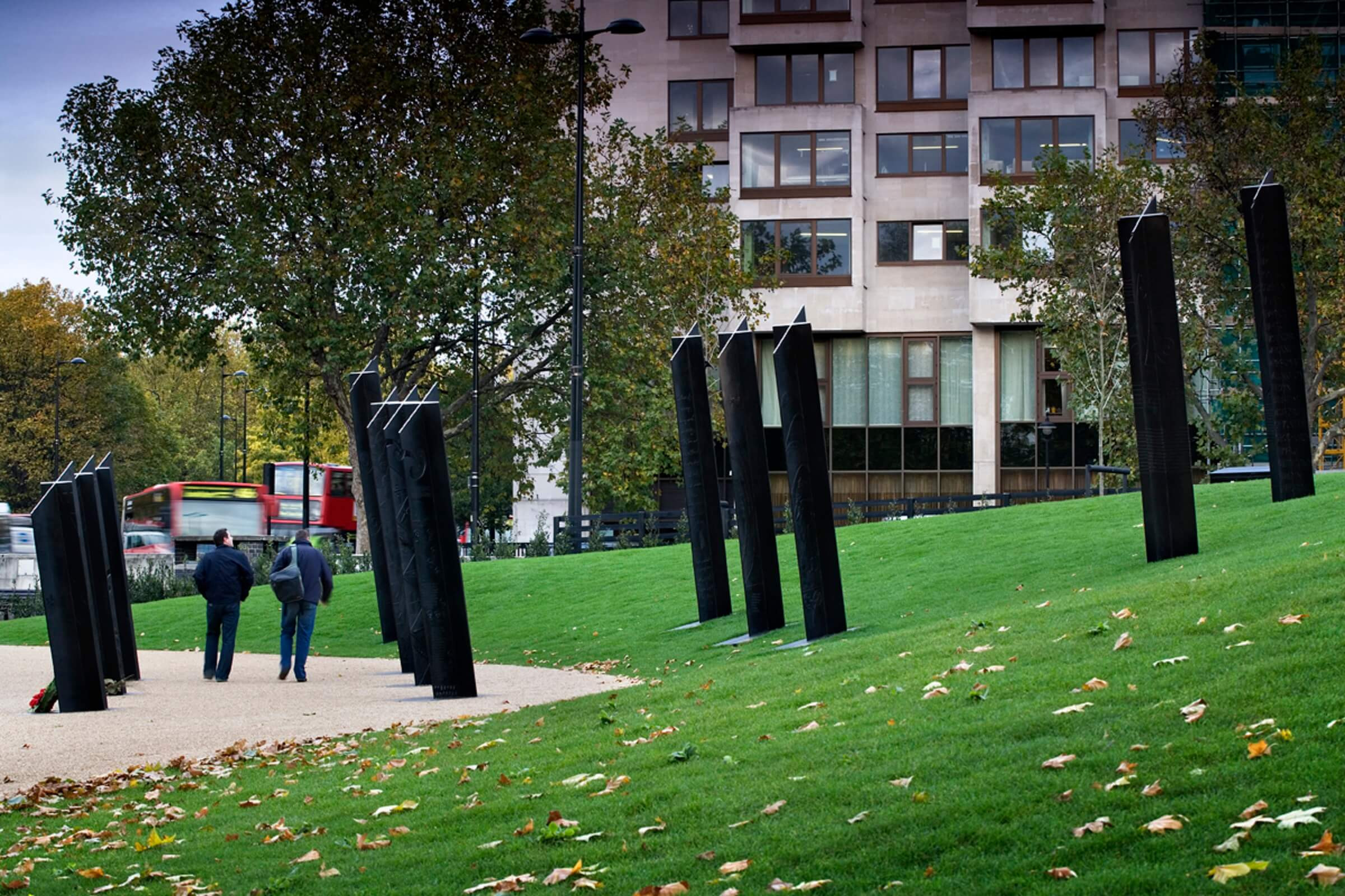 Southern Stand: The New Zealand Memorial | Paul Dibble